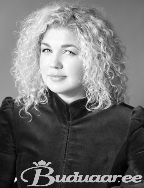 Kunagine laulutäht Maarja Tali ja tõusev fotograaf Katrina Tang tegid ...